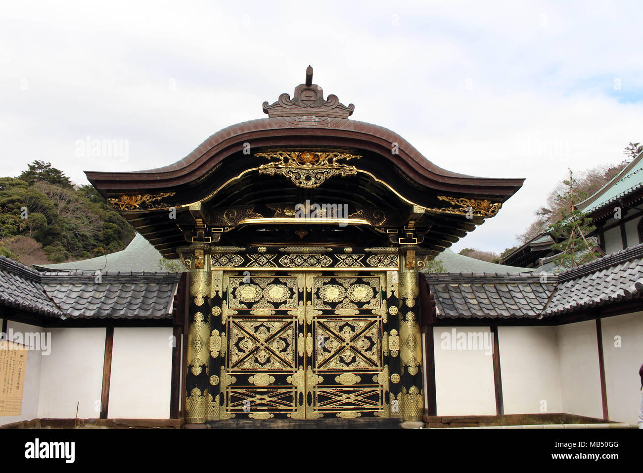 Translation: "Kenchoji Zen temple". One of Five Great Zen Temples ...