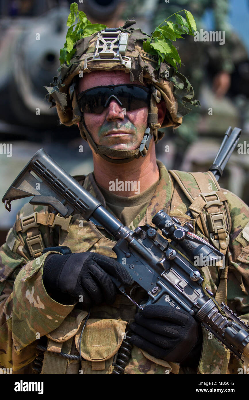 U.S. Army Staff Sgt. Cameron Richards a squad leader with 1st Battalion ...