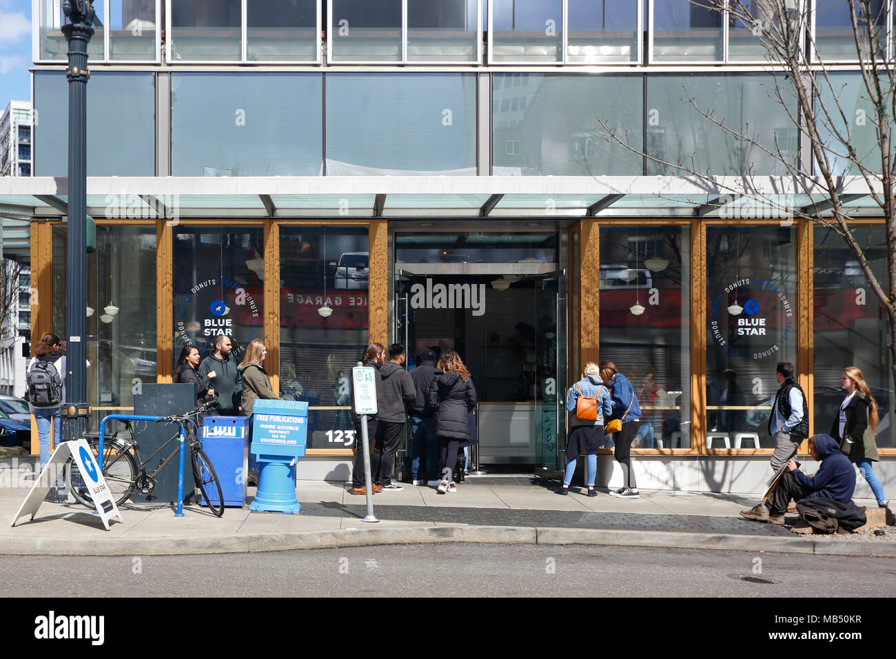 [historical storefront] Blue Star Donuts, 1237 SW Washington St ...