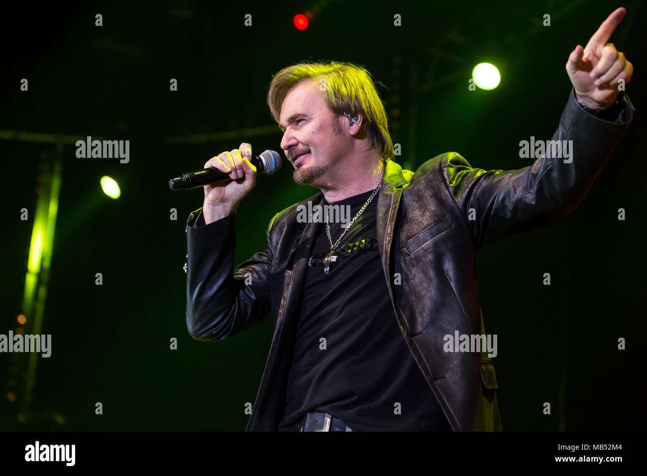 Nik p singer hi-res stock photography and images - Alamy