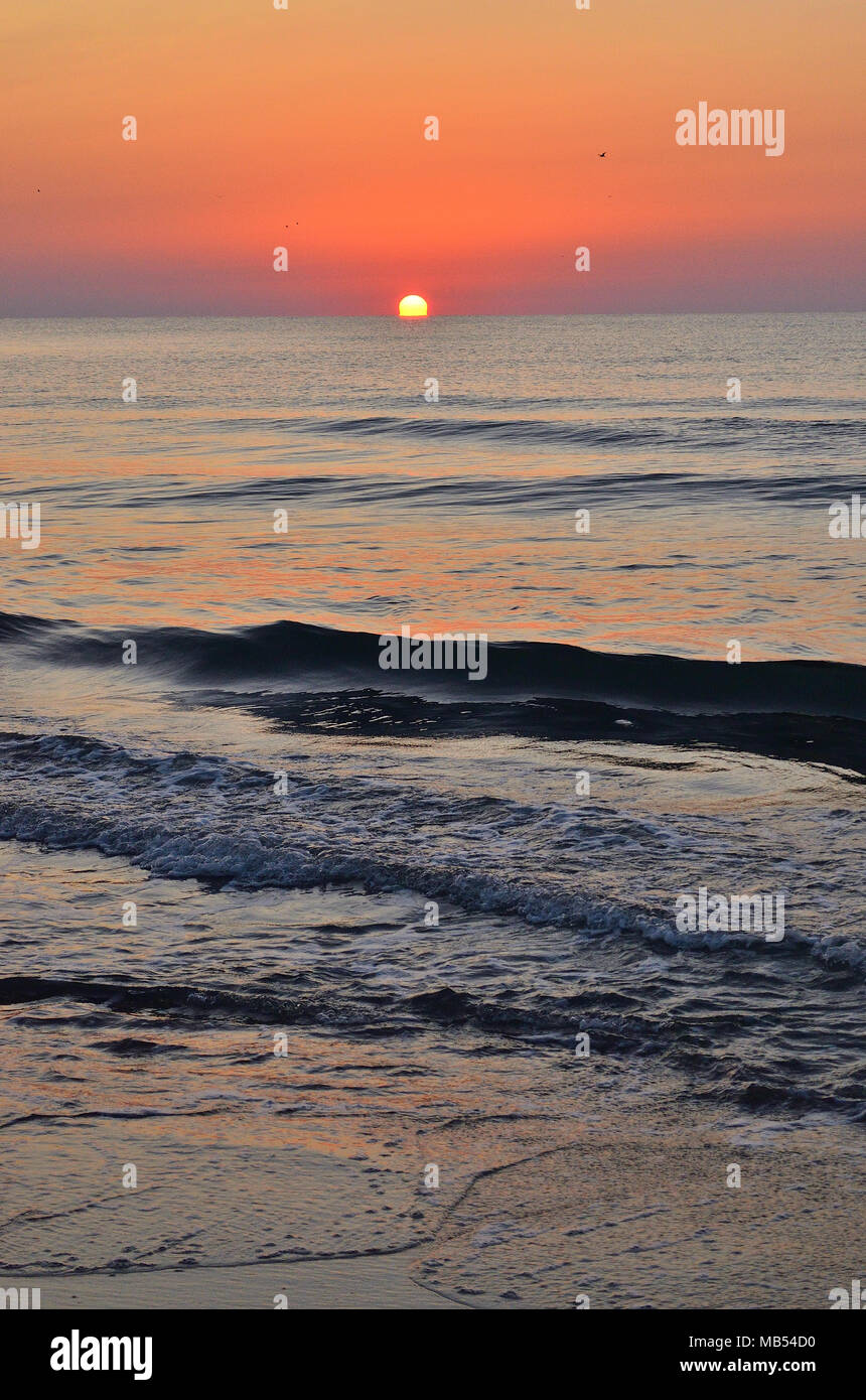 Morning seascape hi-res stock photography and images - Alamy