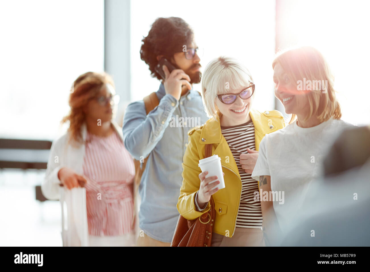 Two man talking queue hi-res stock photography and images - Alamy
