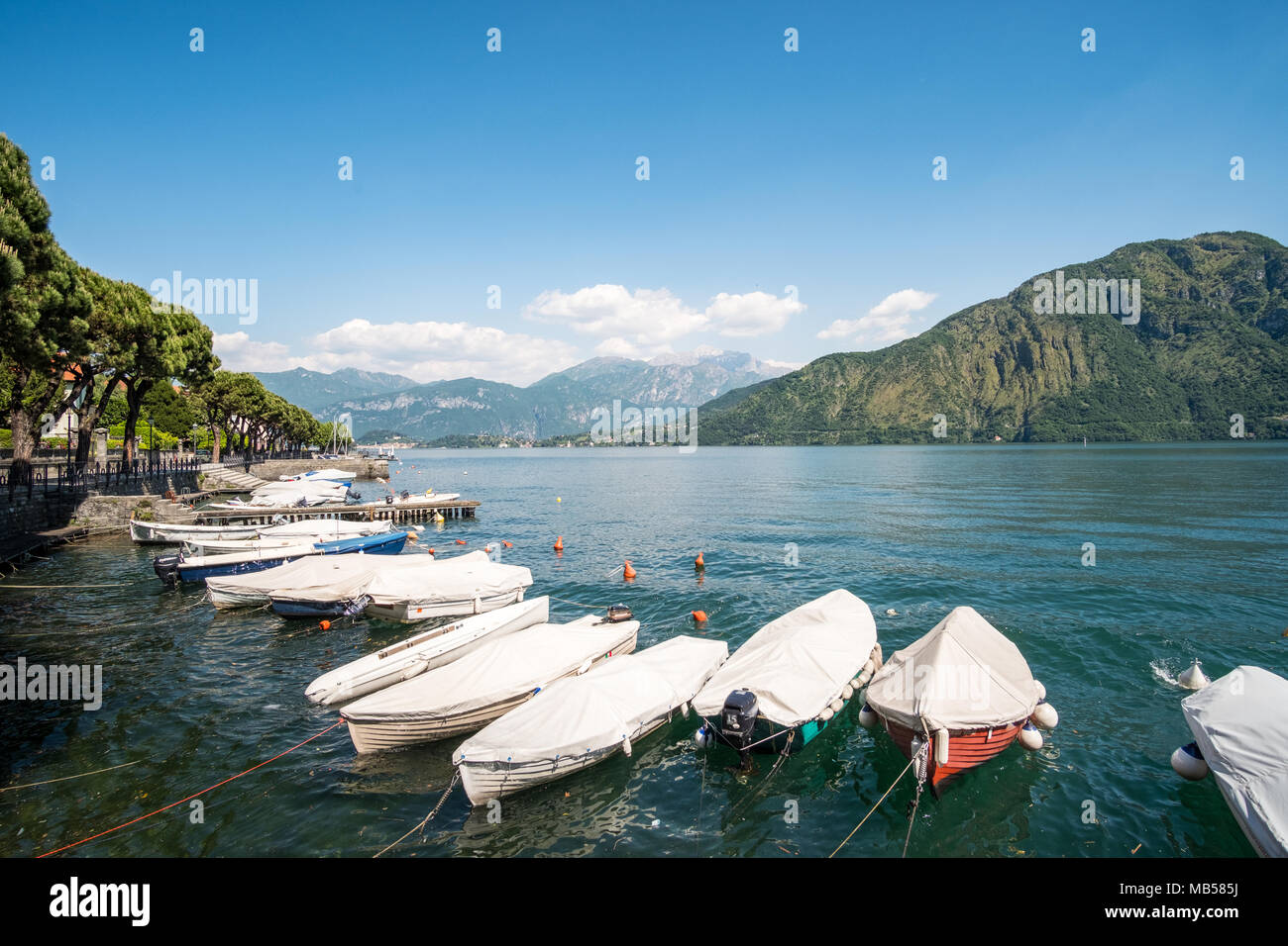 Boat on Lake Como, Italy Stock Photo - Alamy