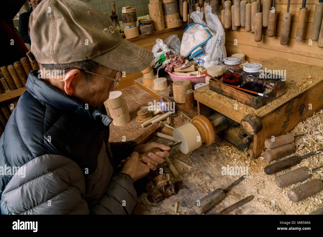 Hand tool edo hi-res stock photography and images - Alamy