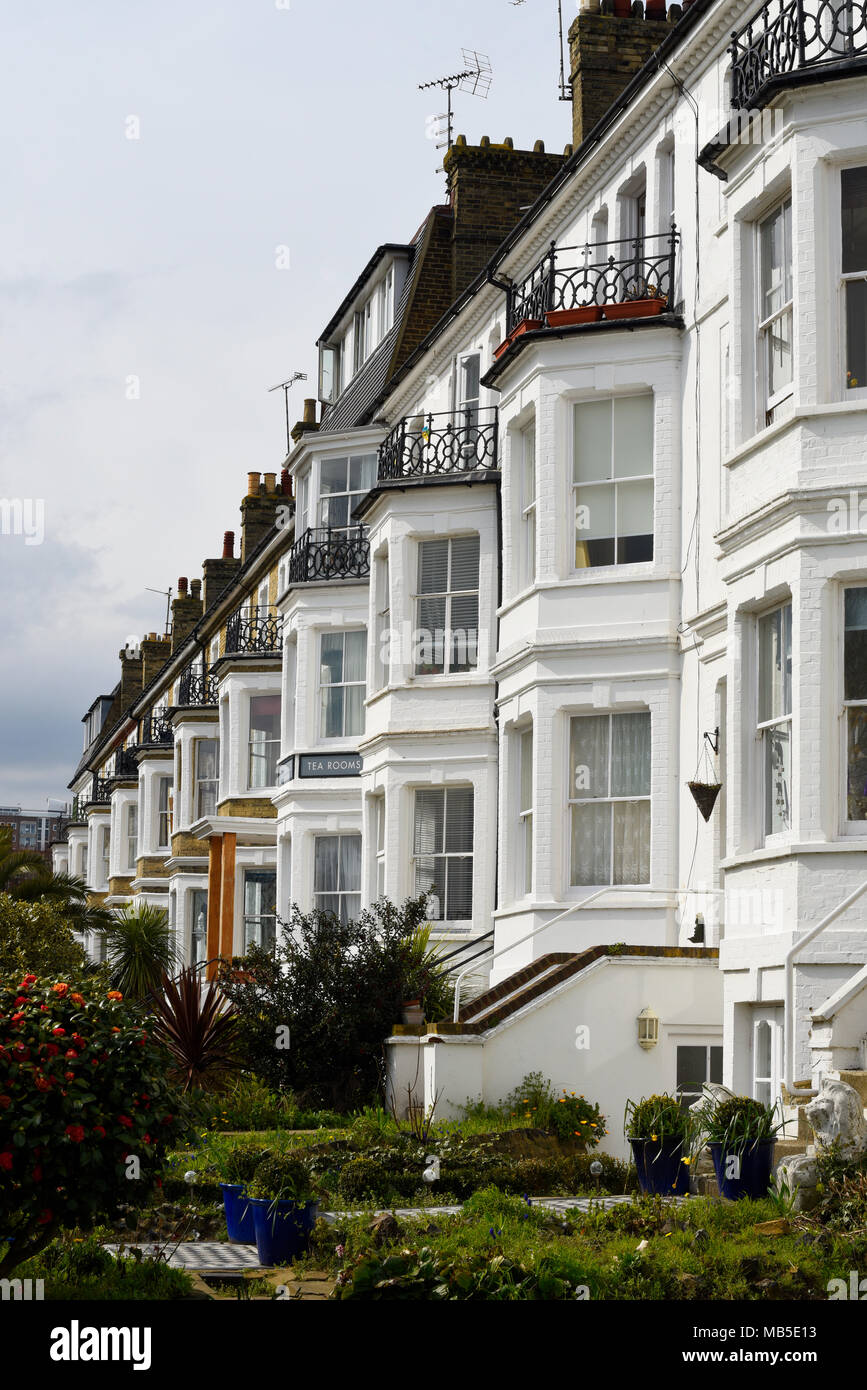 Clifftown terrace hi-res stock photography and images - Alamy