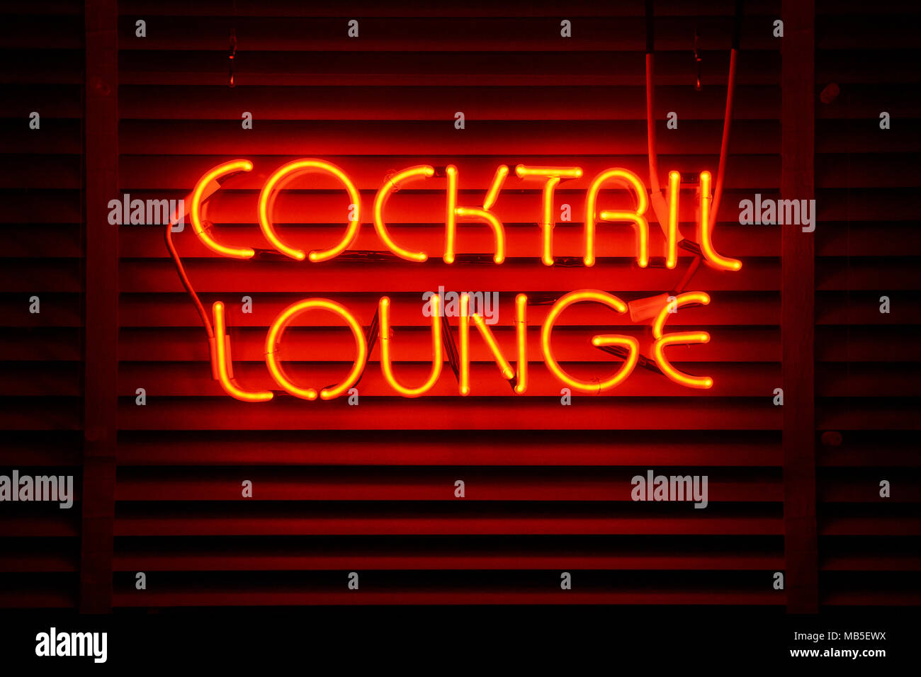 neon sign for cocktail lounge Stock Photo - Alamy