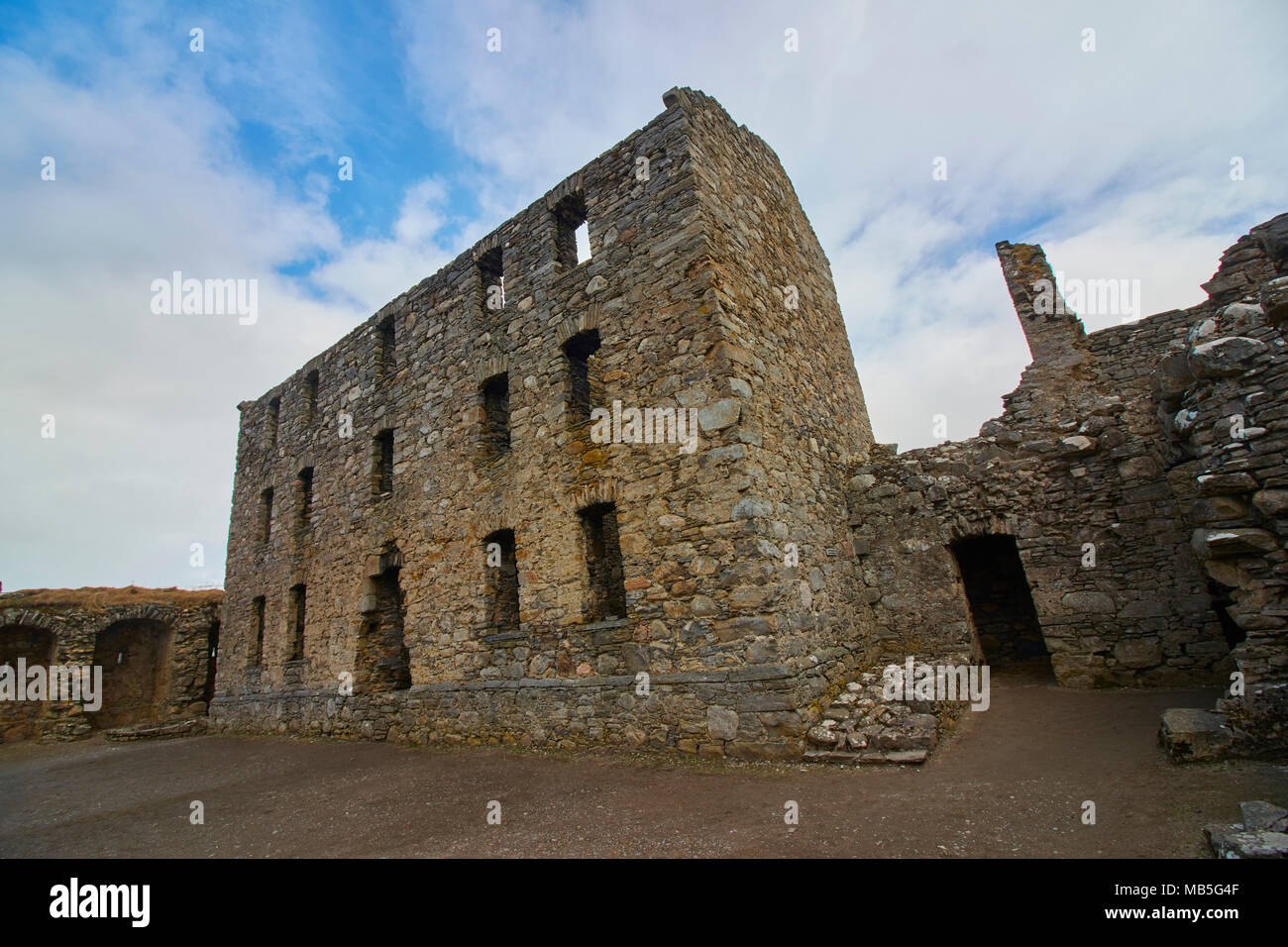 A view of the ruin of Ruthven Barracks, Scotland Stock Photo - Alamy