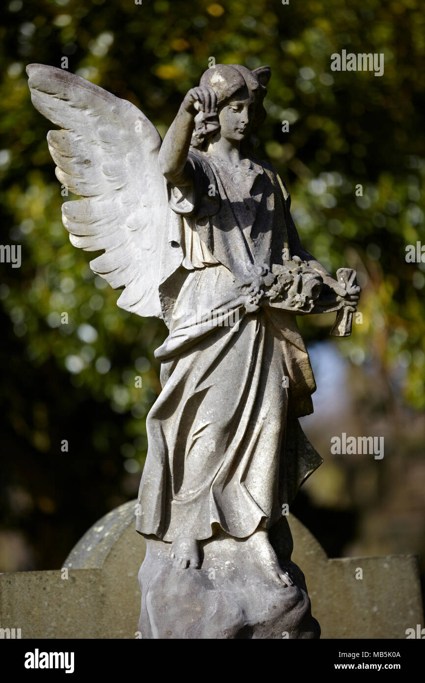 Stone angles and statues Woodside 2 Stock Photo - Alamy