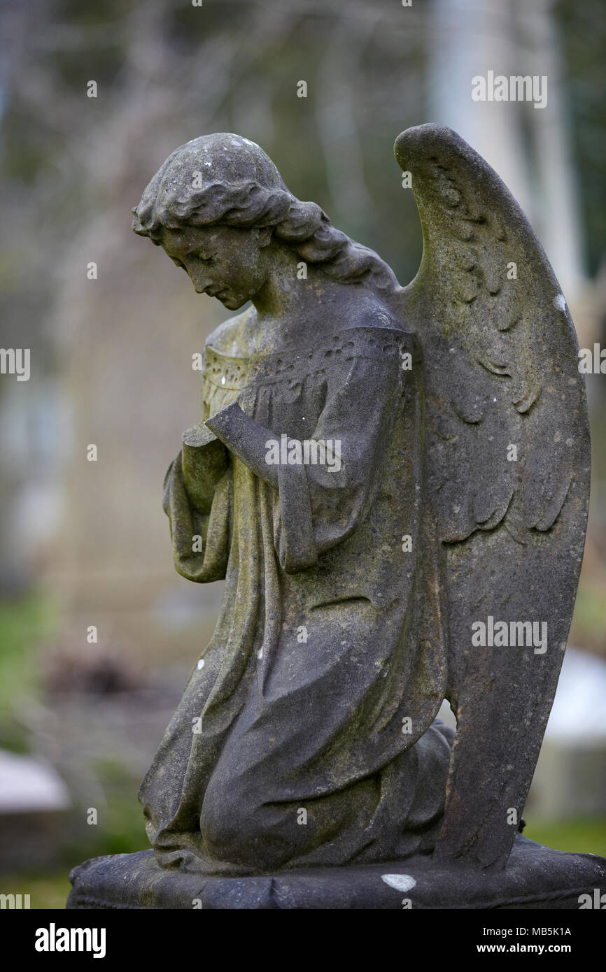 Stone angles and statues Woodside 2 Stock Photo - Alamy