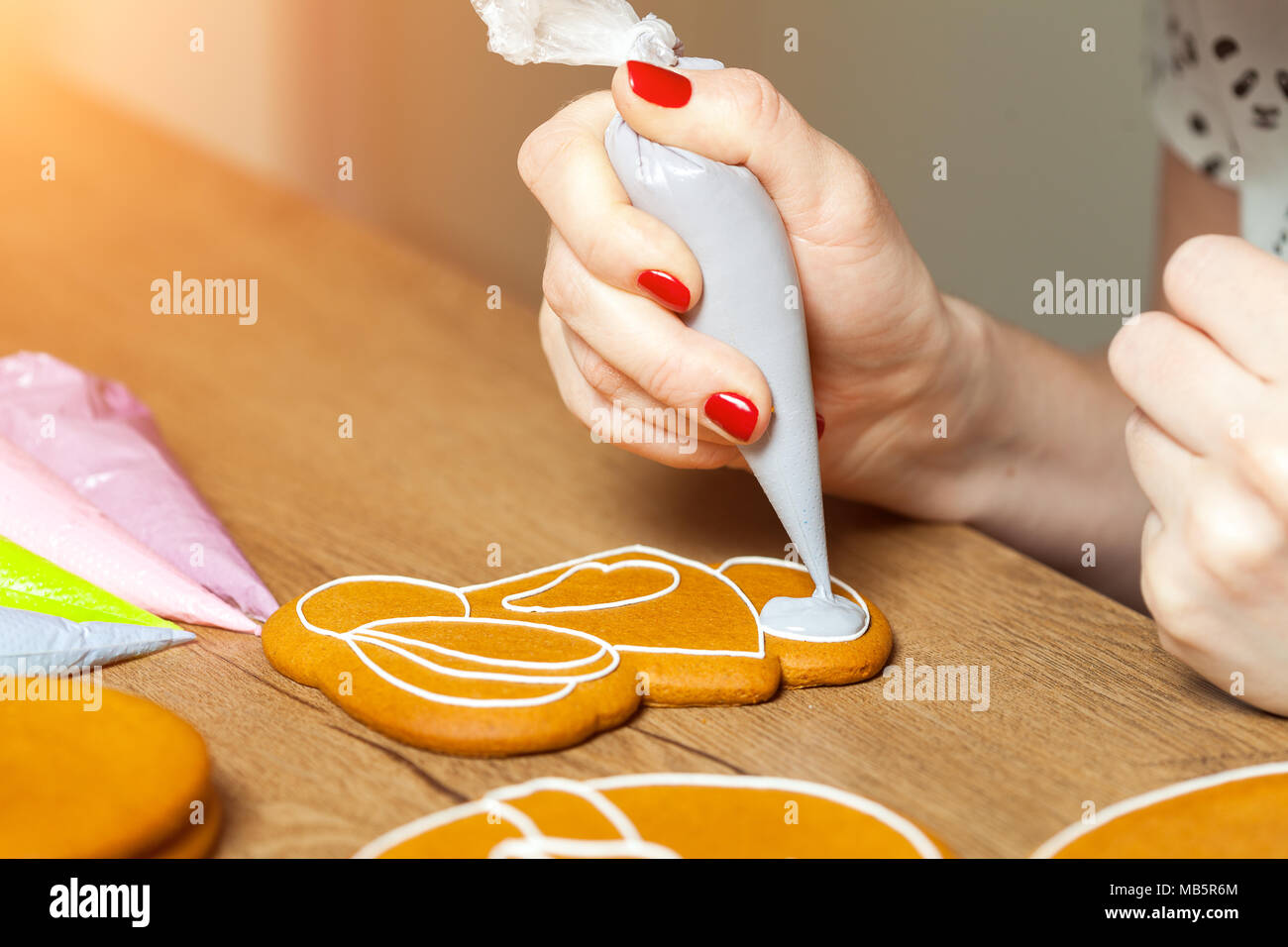 baking, draw on baking, patterns process close up Stock Photo - Alamy