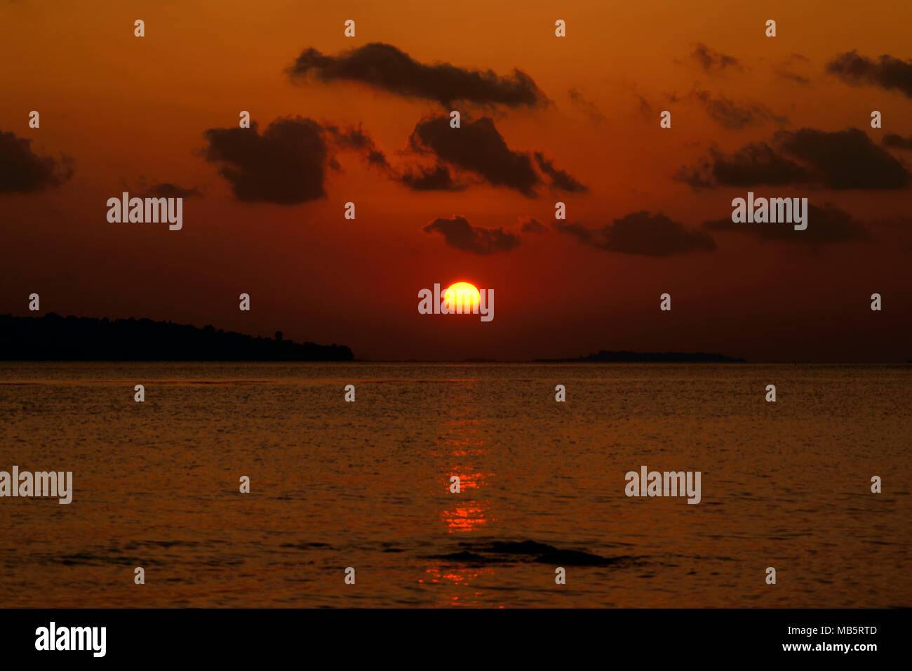 scenic naturally of golden hours sunset Stock Photo - Alamy