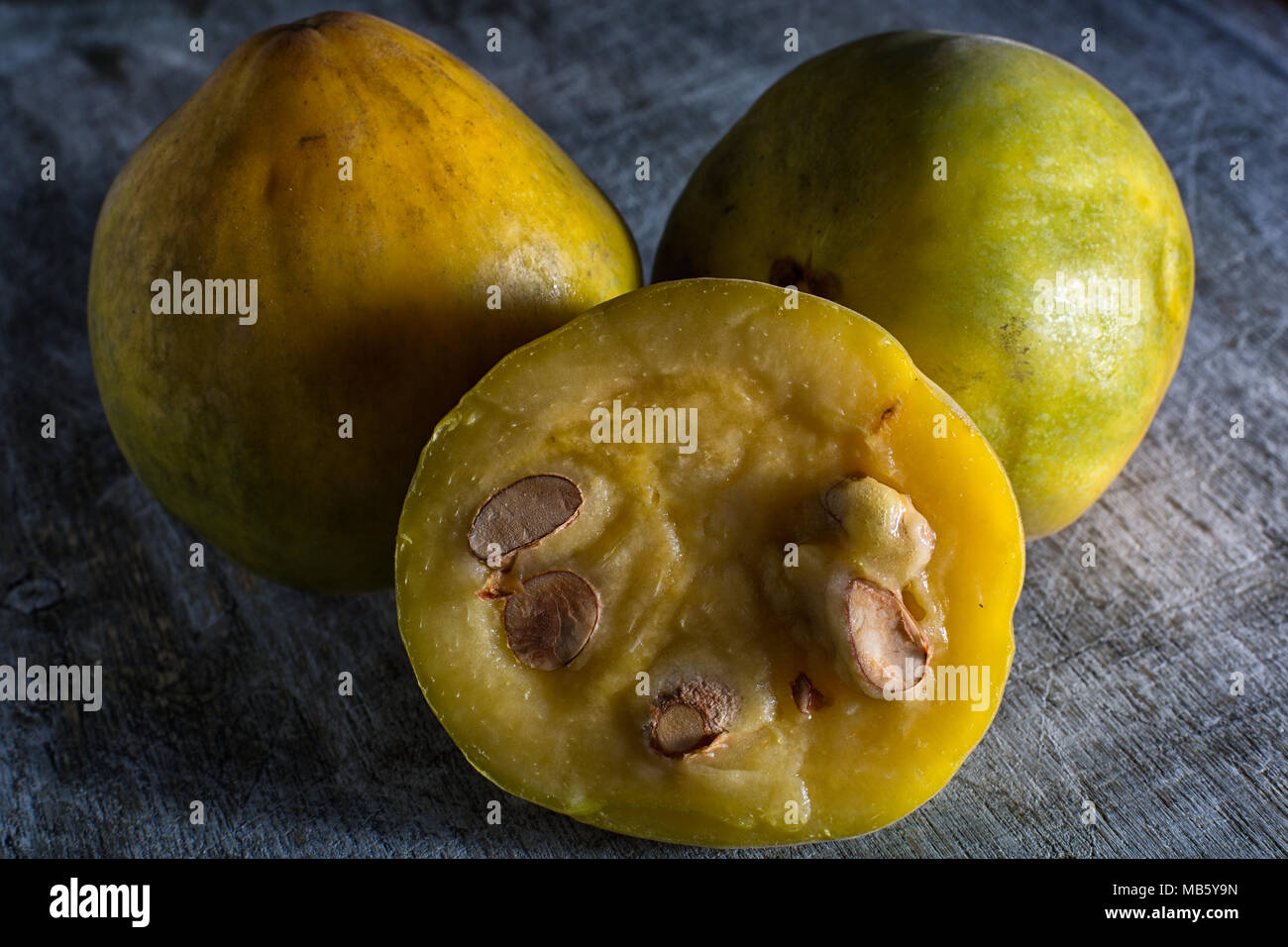 Araza hi-res stock photography and images - Alamy