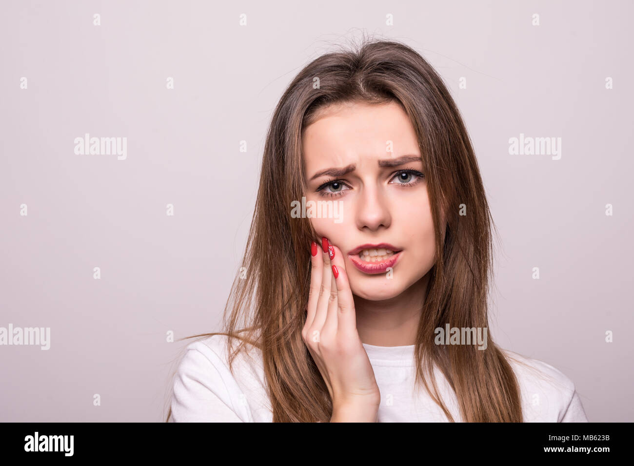 Indian women suffer tooth pain hi-res stock photography and images - Alamy