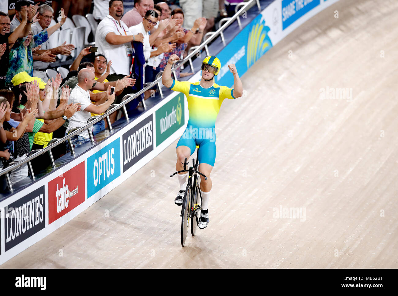 Australia's Matt Glaetzer celebrates victory in the Men's 1000m Time ...