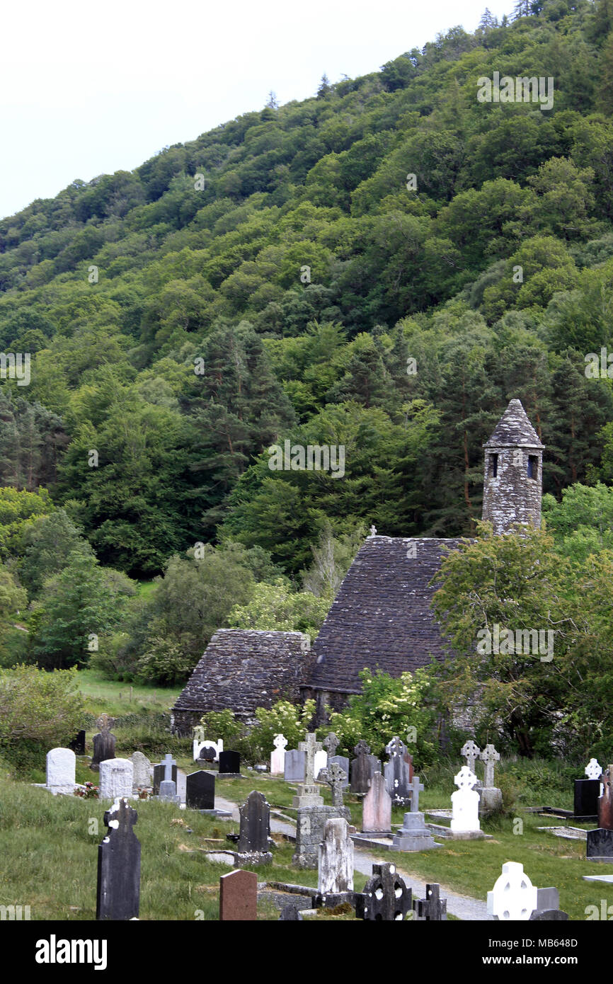 Medieval monastery Glendalough Stock Photo - Alamy