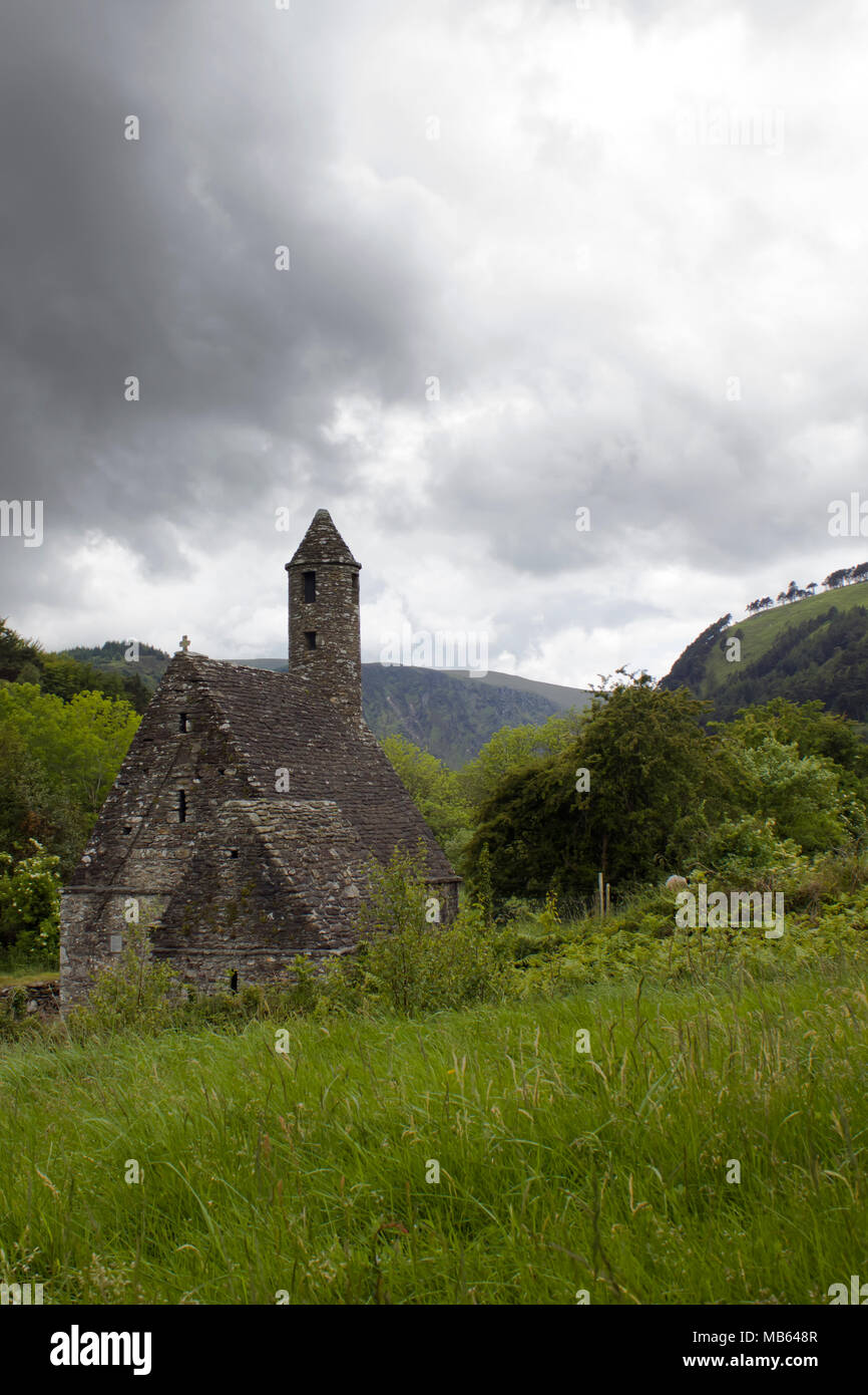 Medieval monastery Glendalough Stock Photo - Alamy