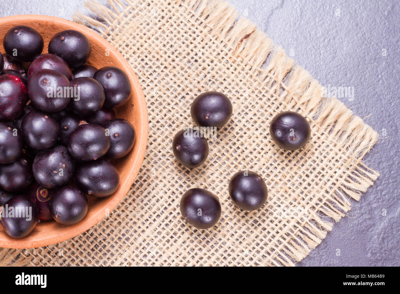 berries and acai powder, fruit of Amazonian origin Stock Photo - Alamy