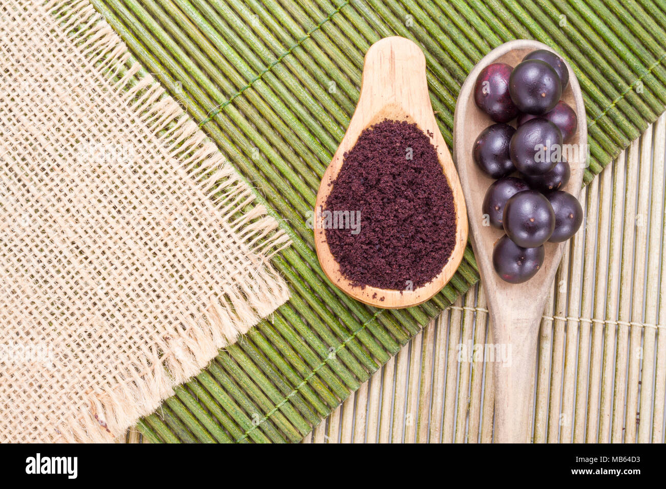 berries and acai powder, fruit of Amazonian origin Stock Photo - Alamy