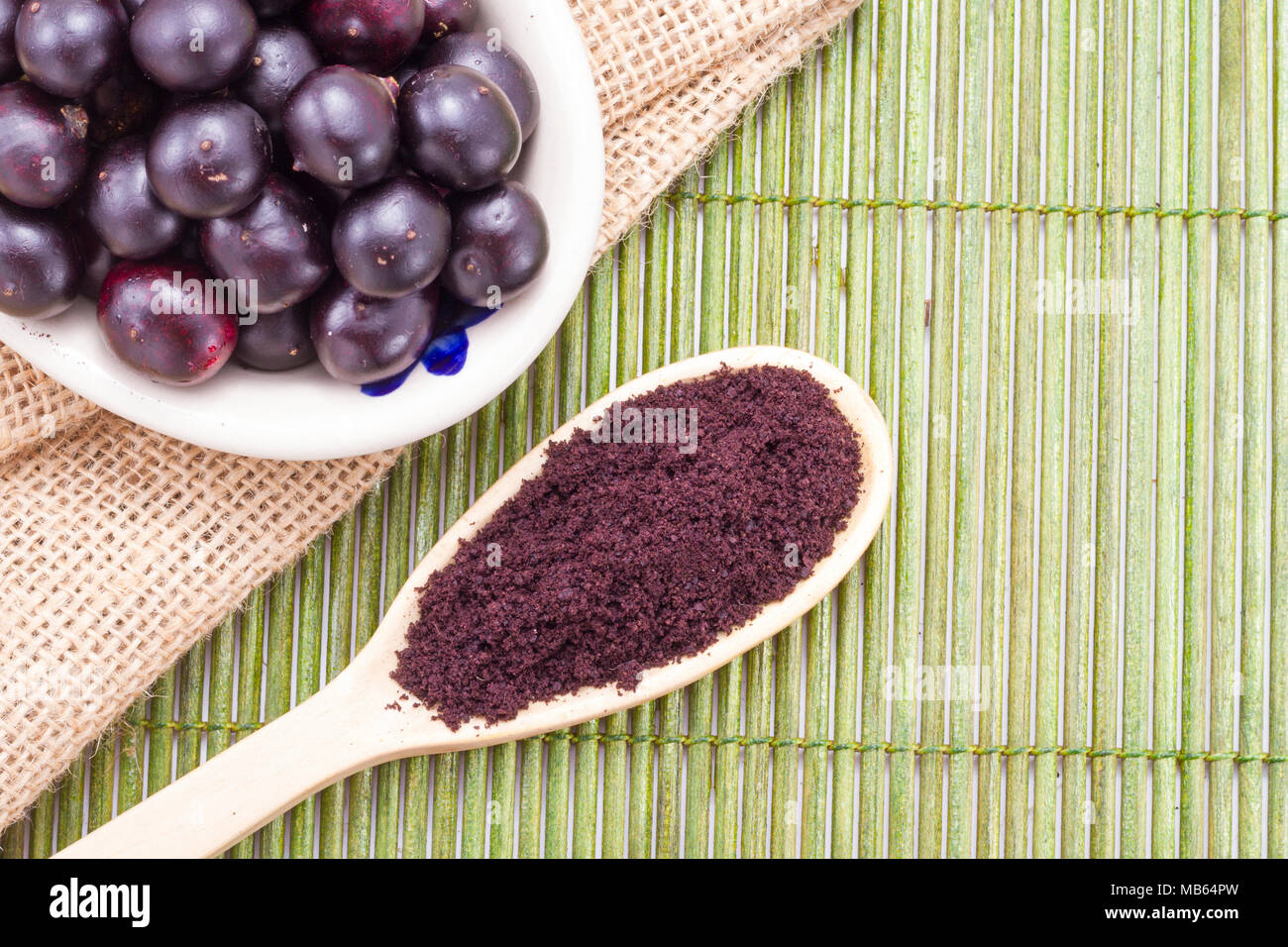 berries and acai powder, fruit of Amazonian origin Stock Photo - Alamy