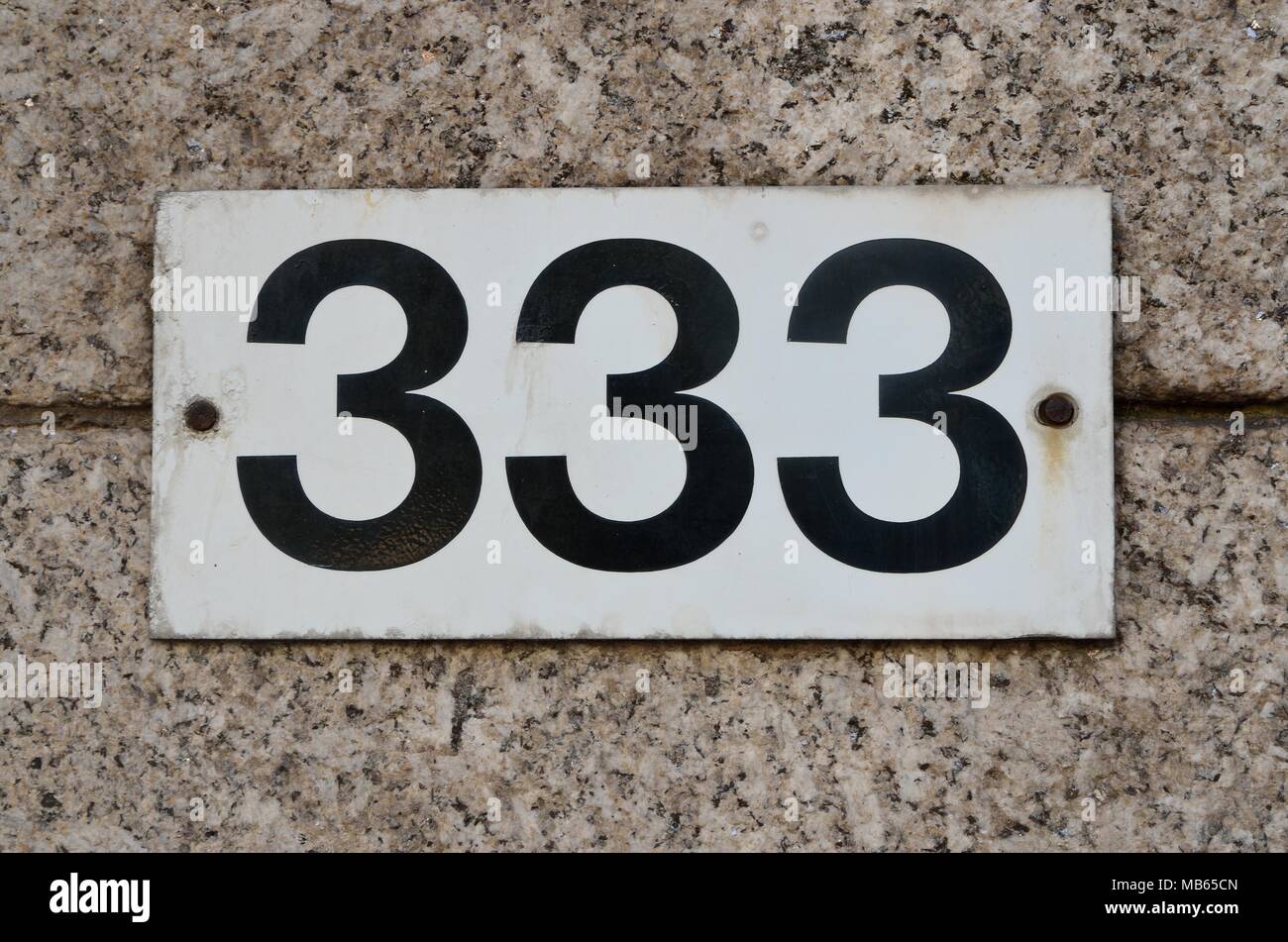 Three hundred and thirty three hi-res stock photography and images - Alamy