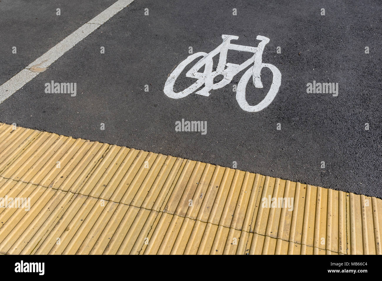 Bike lane / Cycle way marking in Bodmin, Cornwall. Cycling ...
