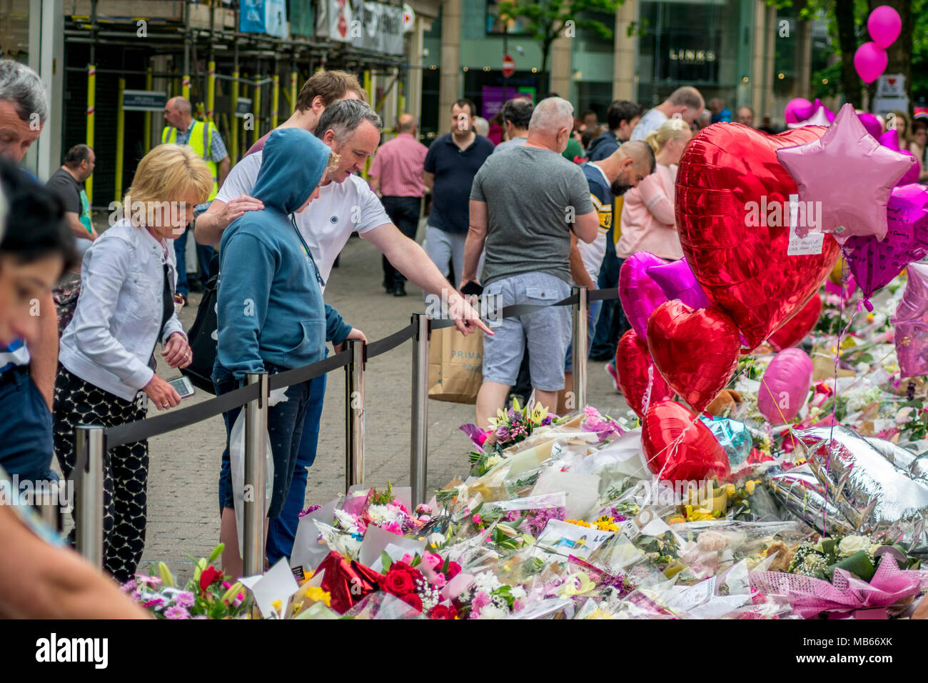 Aftermath of the 22 May 2017 Manchester Arena terrorist attack Stock ...