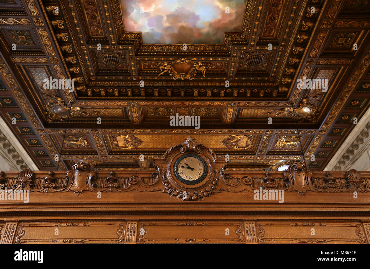 New york public library ceiling hi-res stock photography and images - Alamy