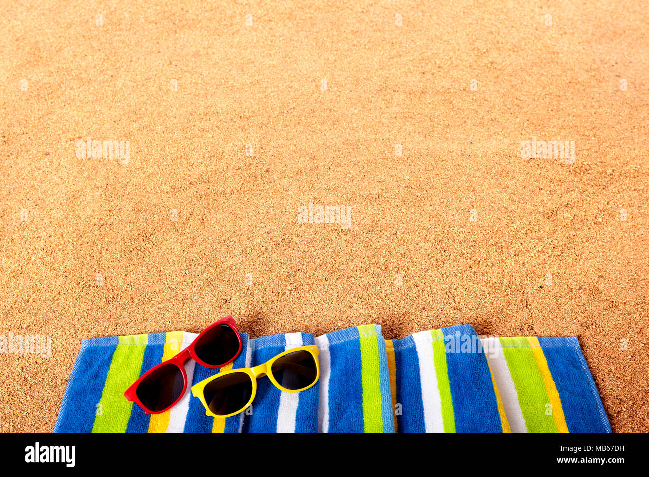 Summer beach border background Stock Photo - Alamy
