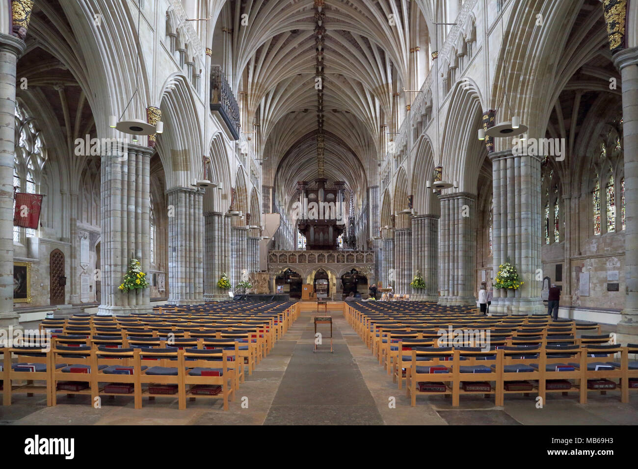Exeter cathedral interior hi-res stock photography and images - Alamy