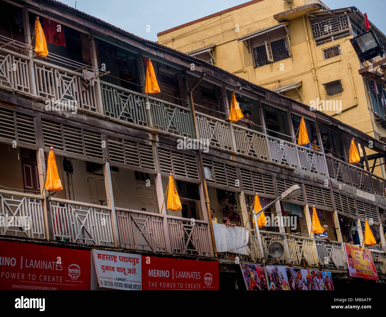 Indian chawls hi-res stock photography and images - Alamy