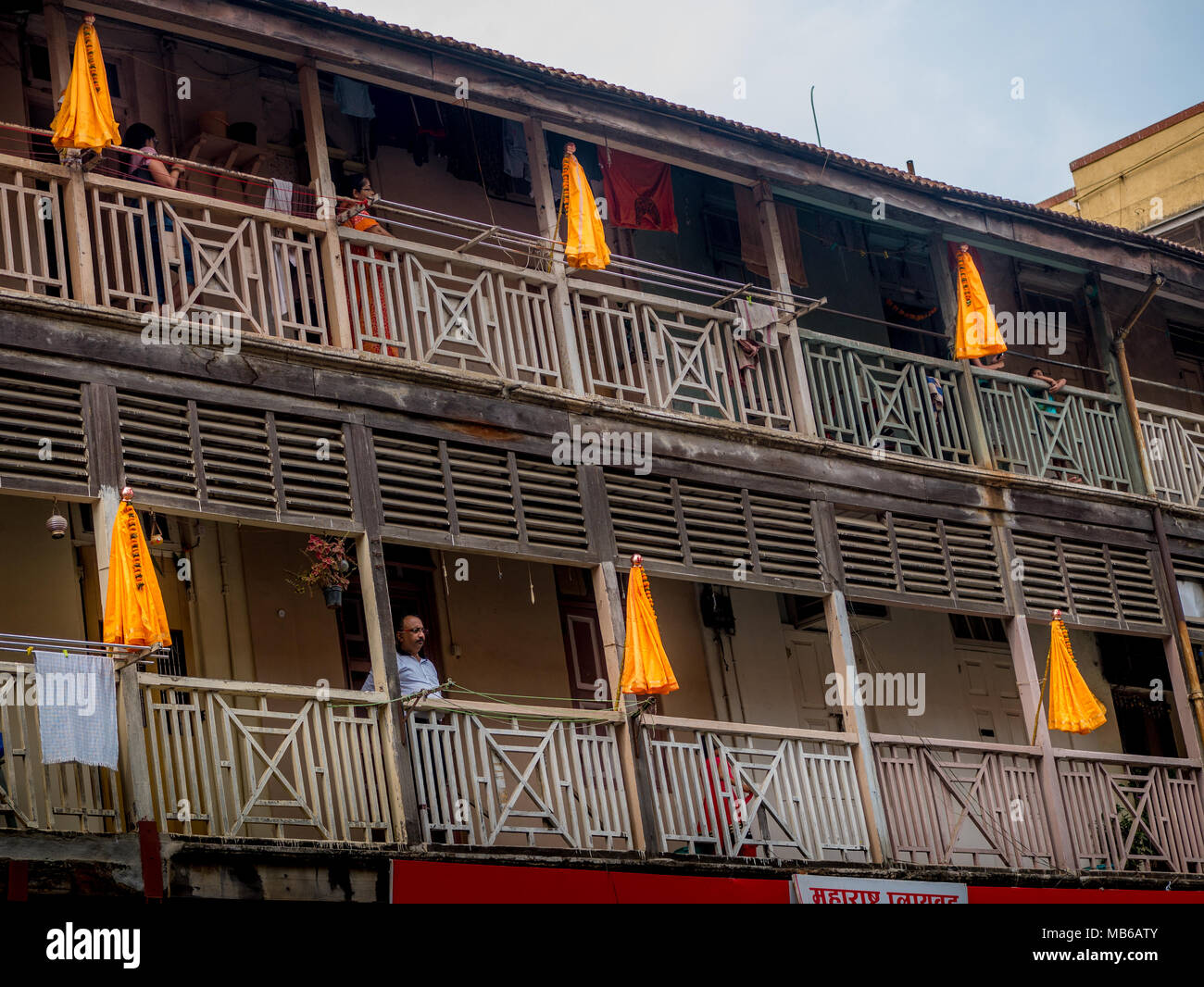 Indian chawls hi-res stock photography and images - Alamy