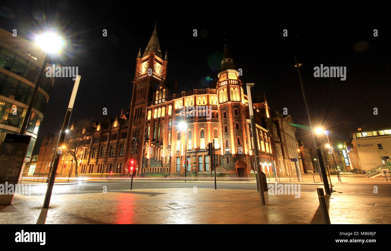 Victoria Building at the University of Liverpool Stock Photo - Alamy