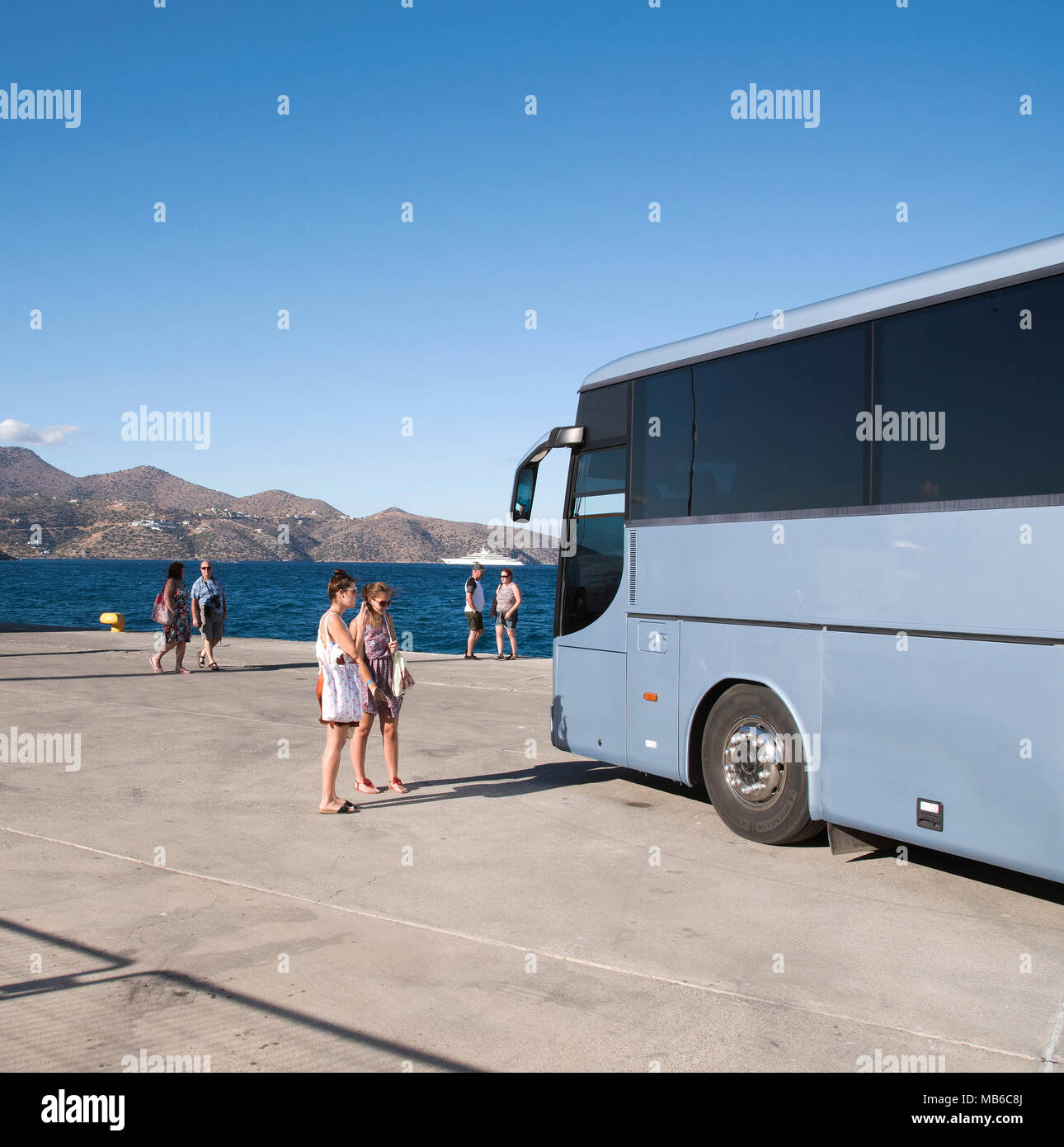 Crete buses hi-res stock photography and images - Alamy