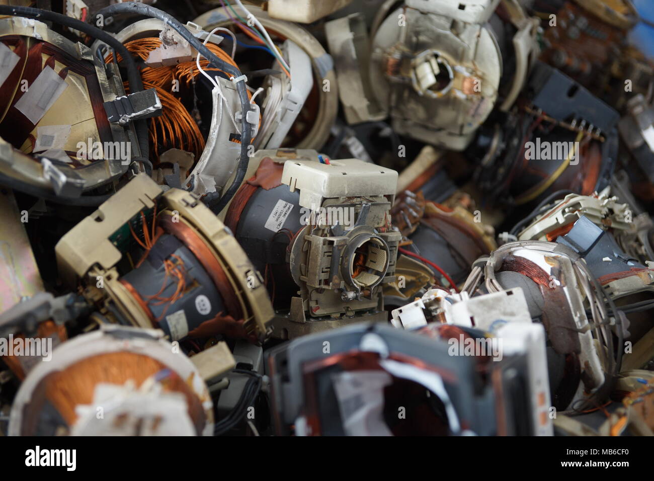 Pile of plastic and metal trash, junk, background Stock Photo - Alamy