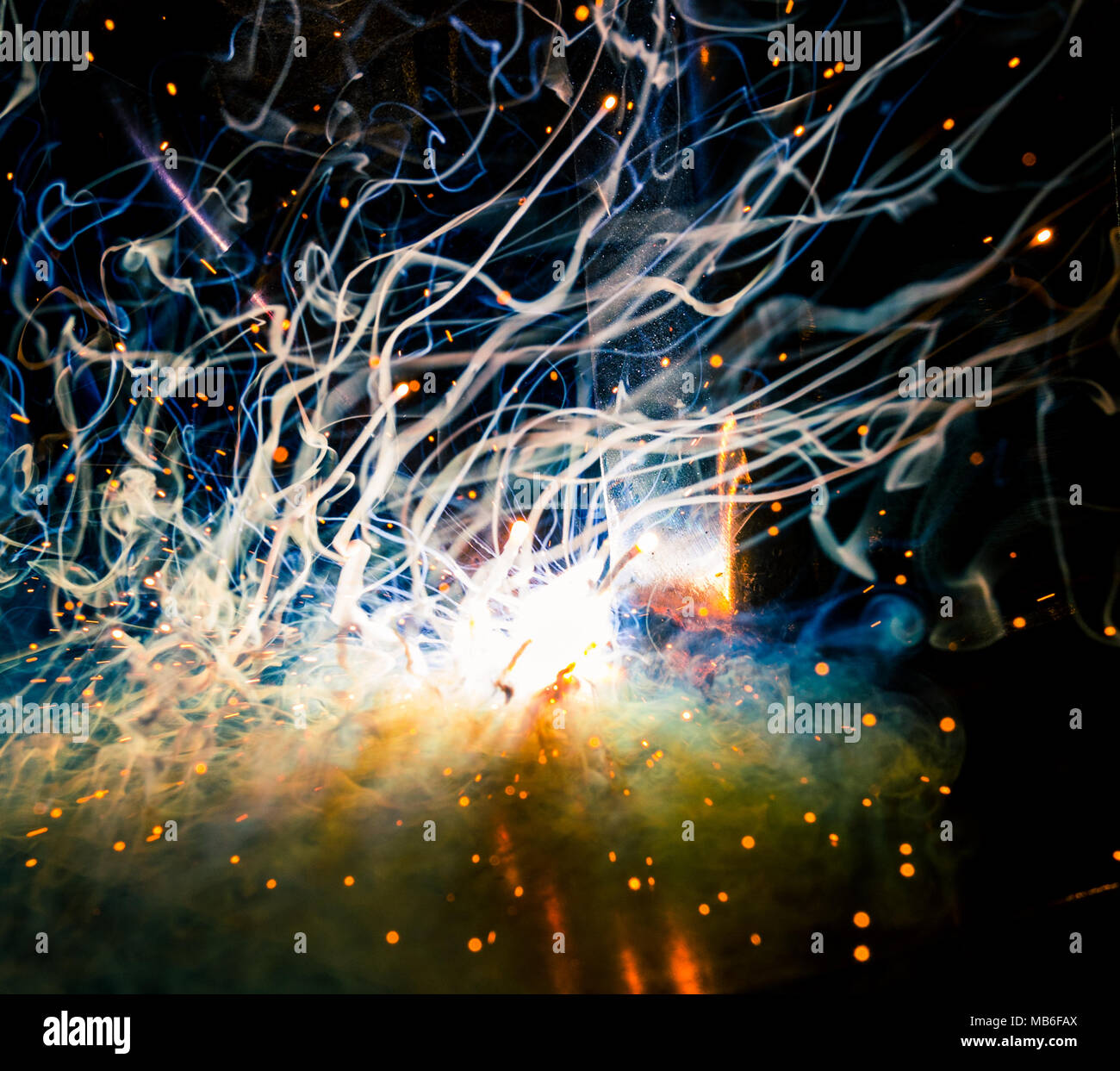 Plasma Flash Stock Photos & Plasma Flash Stock Images - Alamy