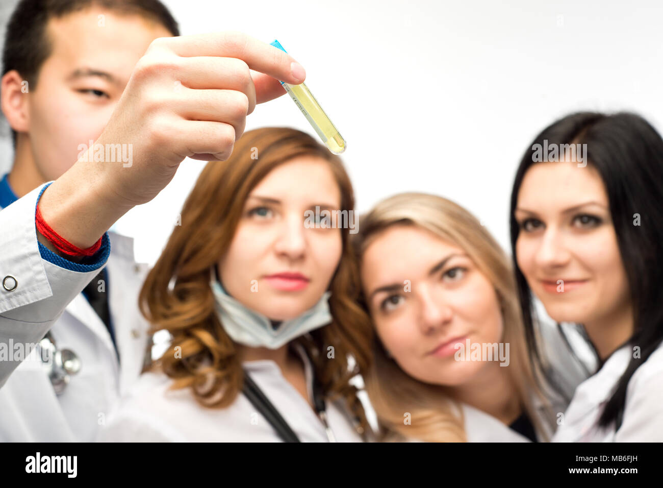 Asian scientist lab group hi-res stock photography and images - Alamy