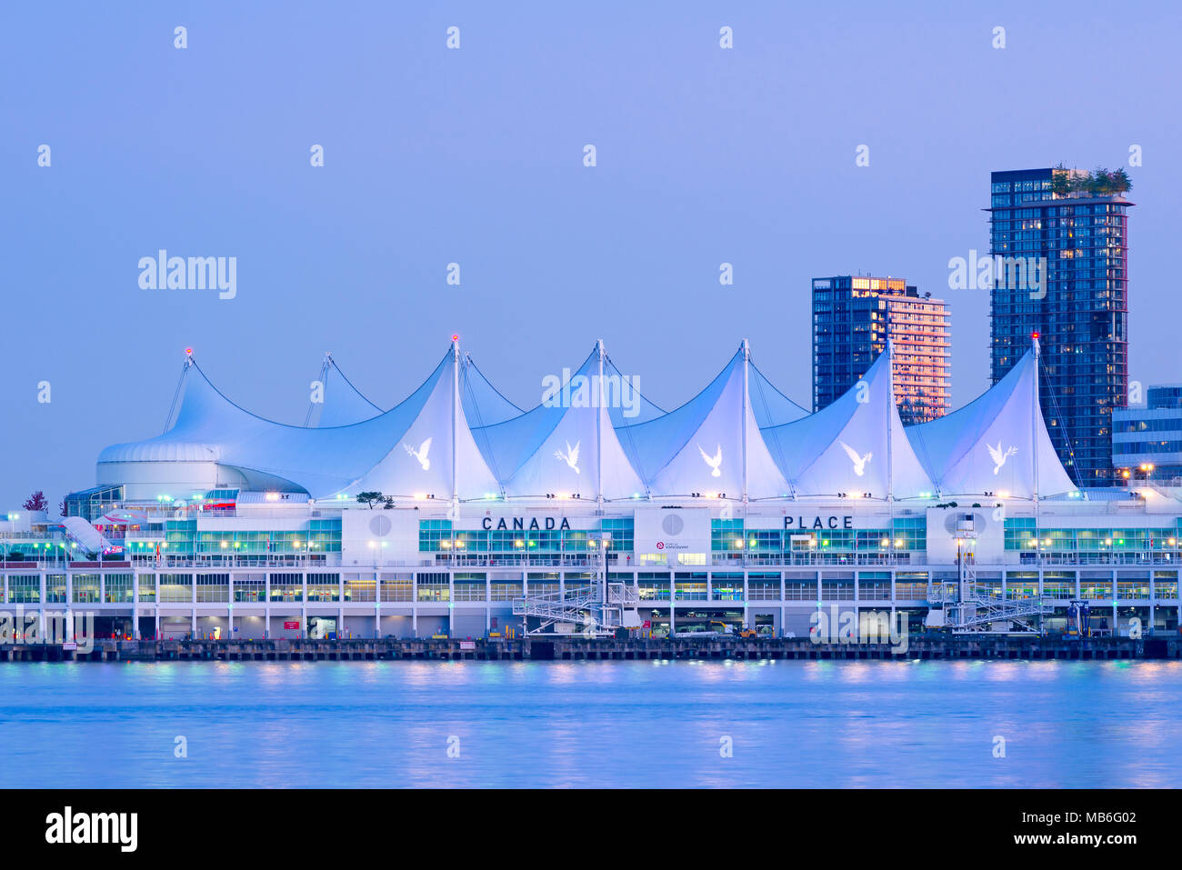 Canada place convention center hi-res stock photography and images - Alamy