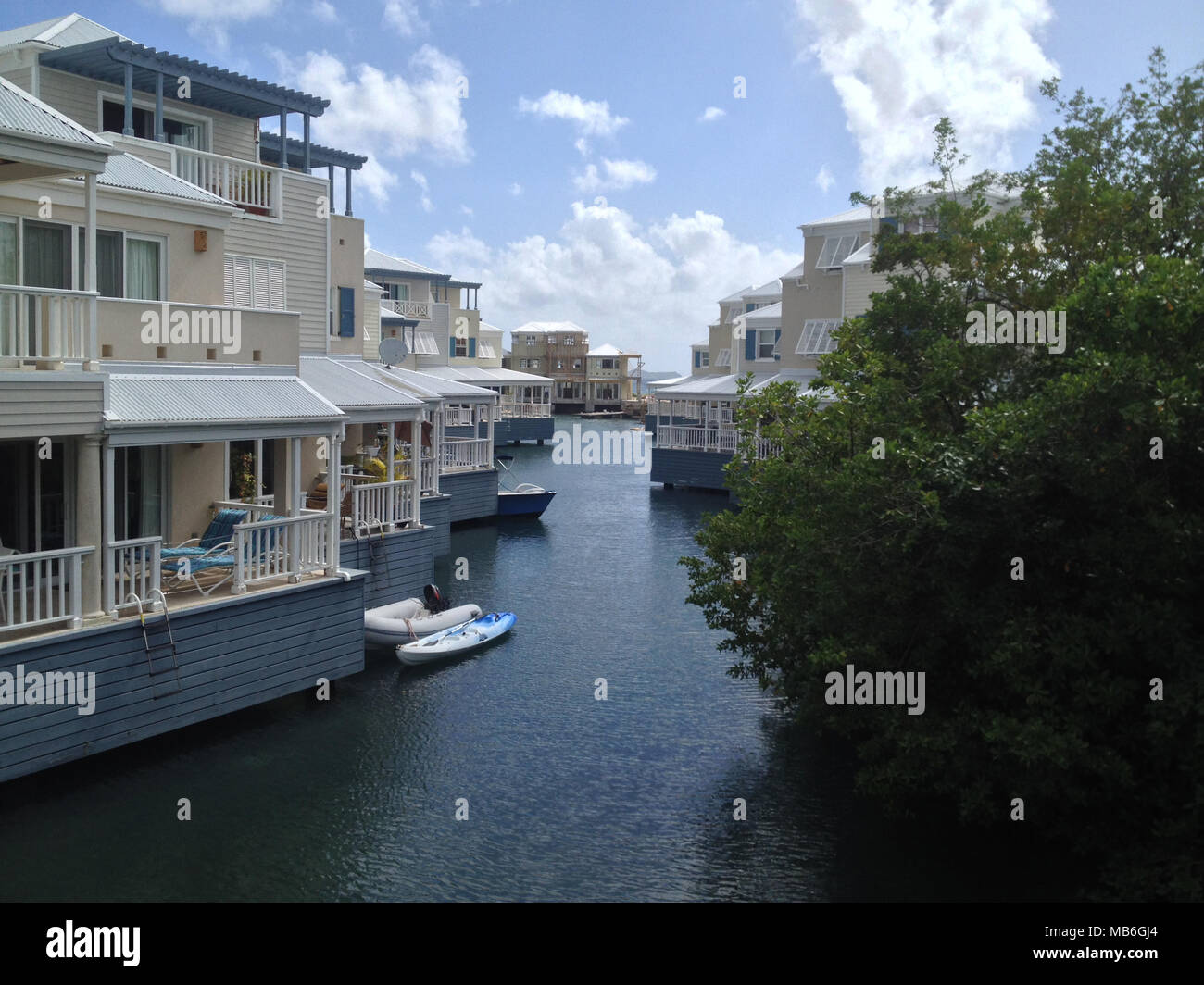Boat building caribbean hi-res stock photography and images - Alamy