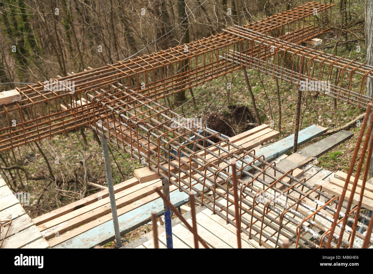 Construction of a new building, installation of metal structures in the ...