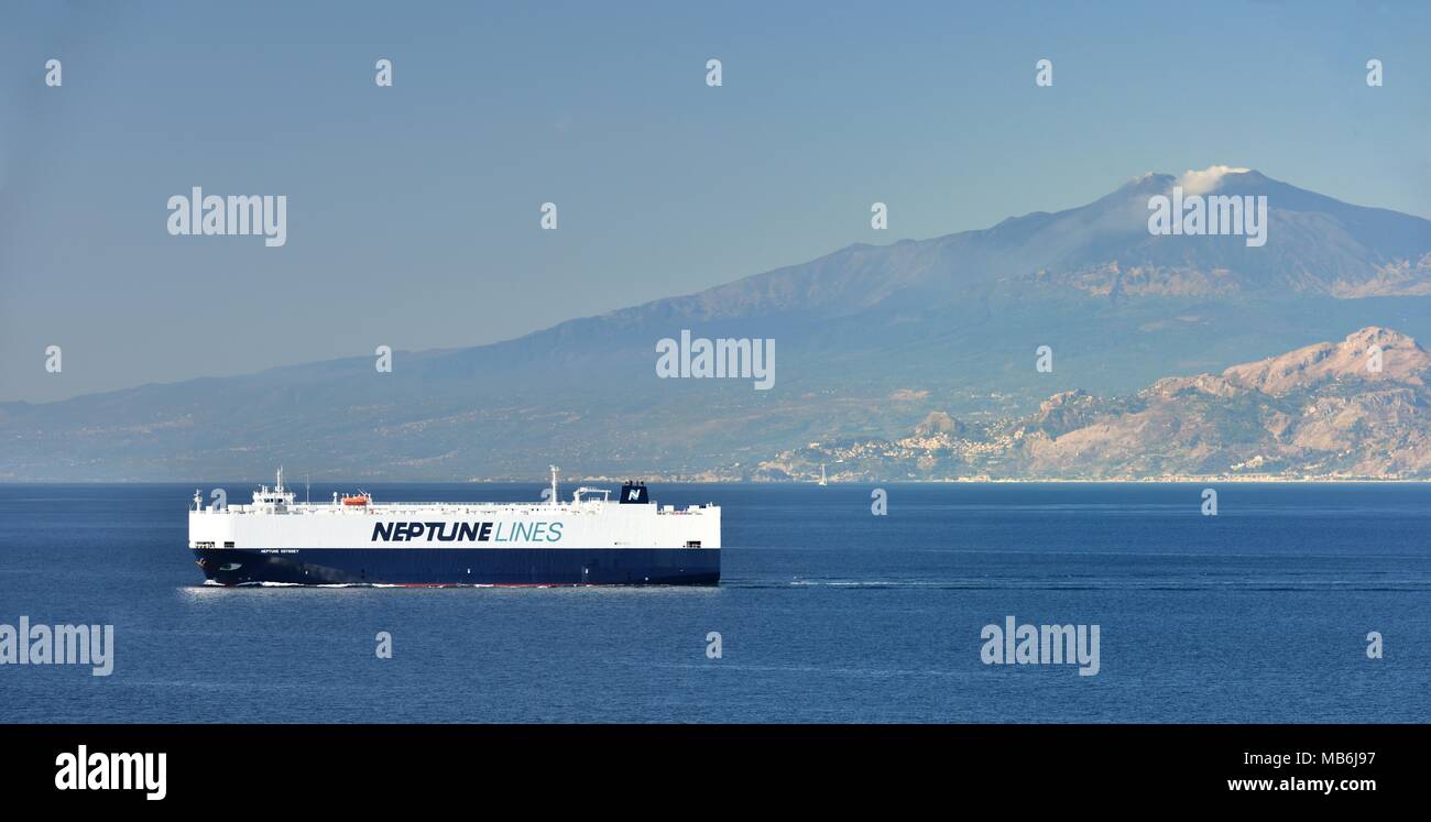 Neptune Odyssey, Messina Straits - September 2017:Neptune Odyssey ...