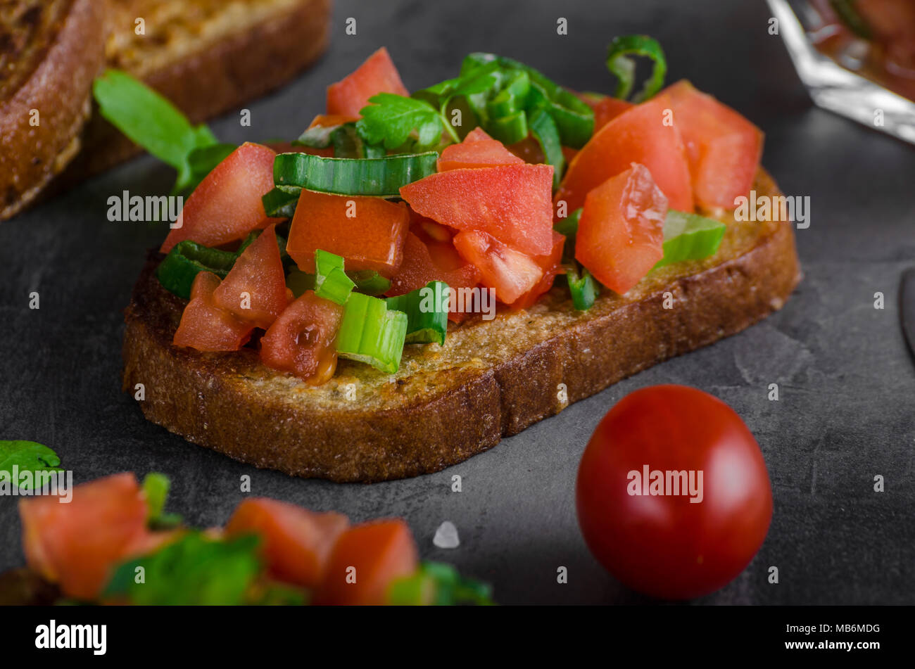 French garlic toast with vegetable salad, food photography, delish bio ...