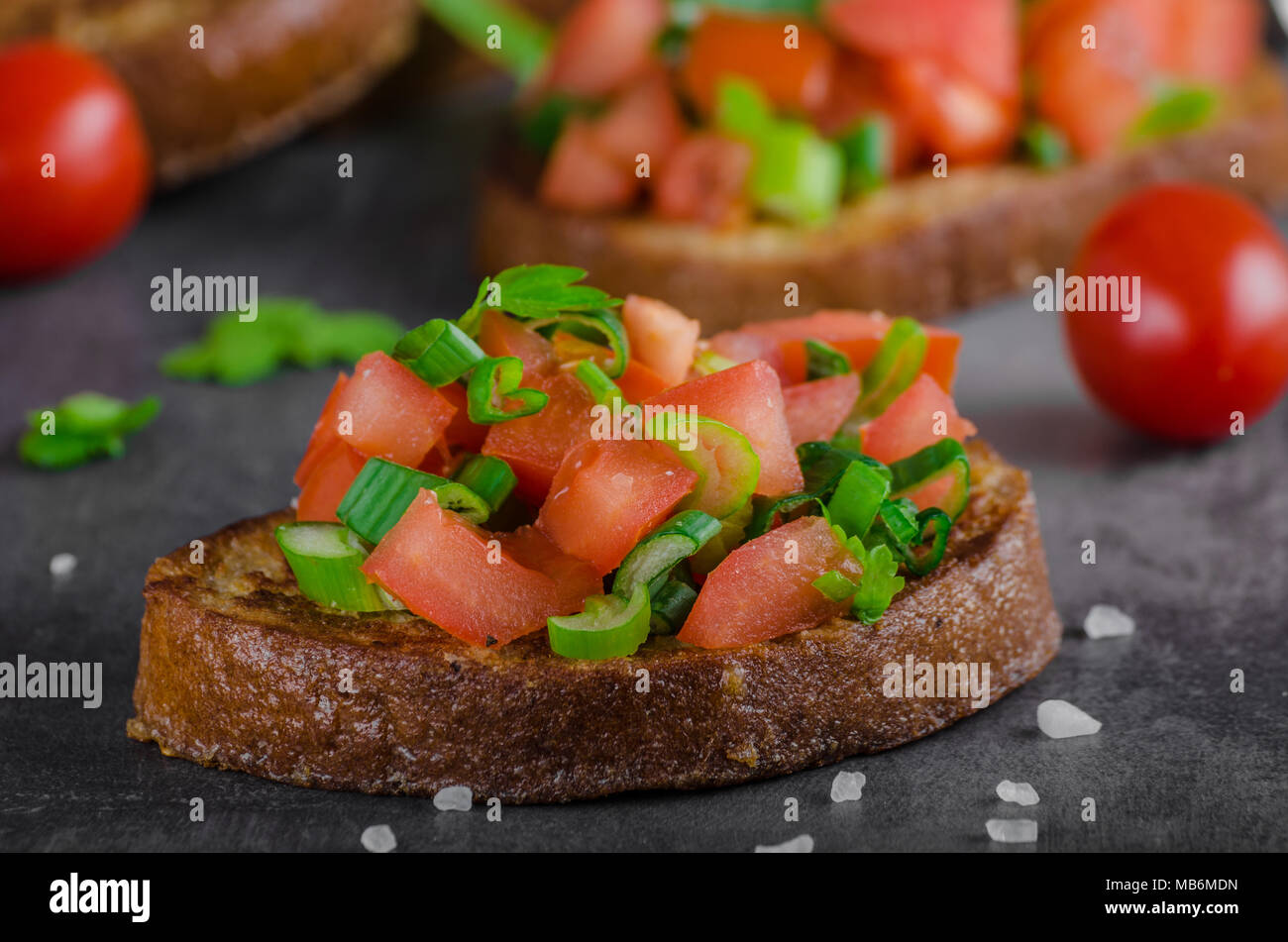 French garlic toast with vegetable salad, food photography, delish bio ...