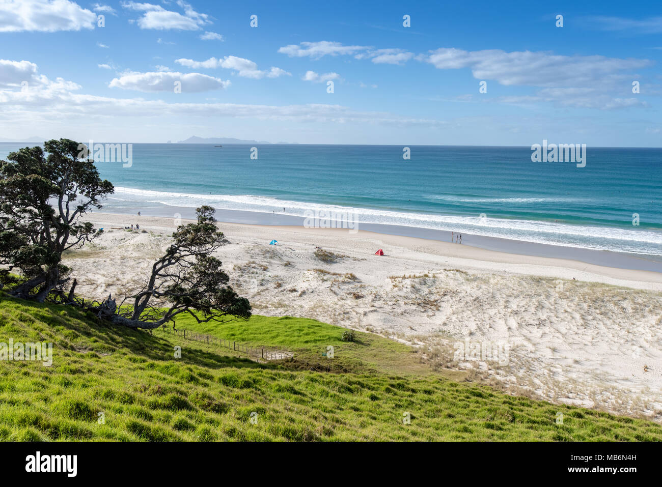 Pakiri beach hi-res stock photography and images - Alamy