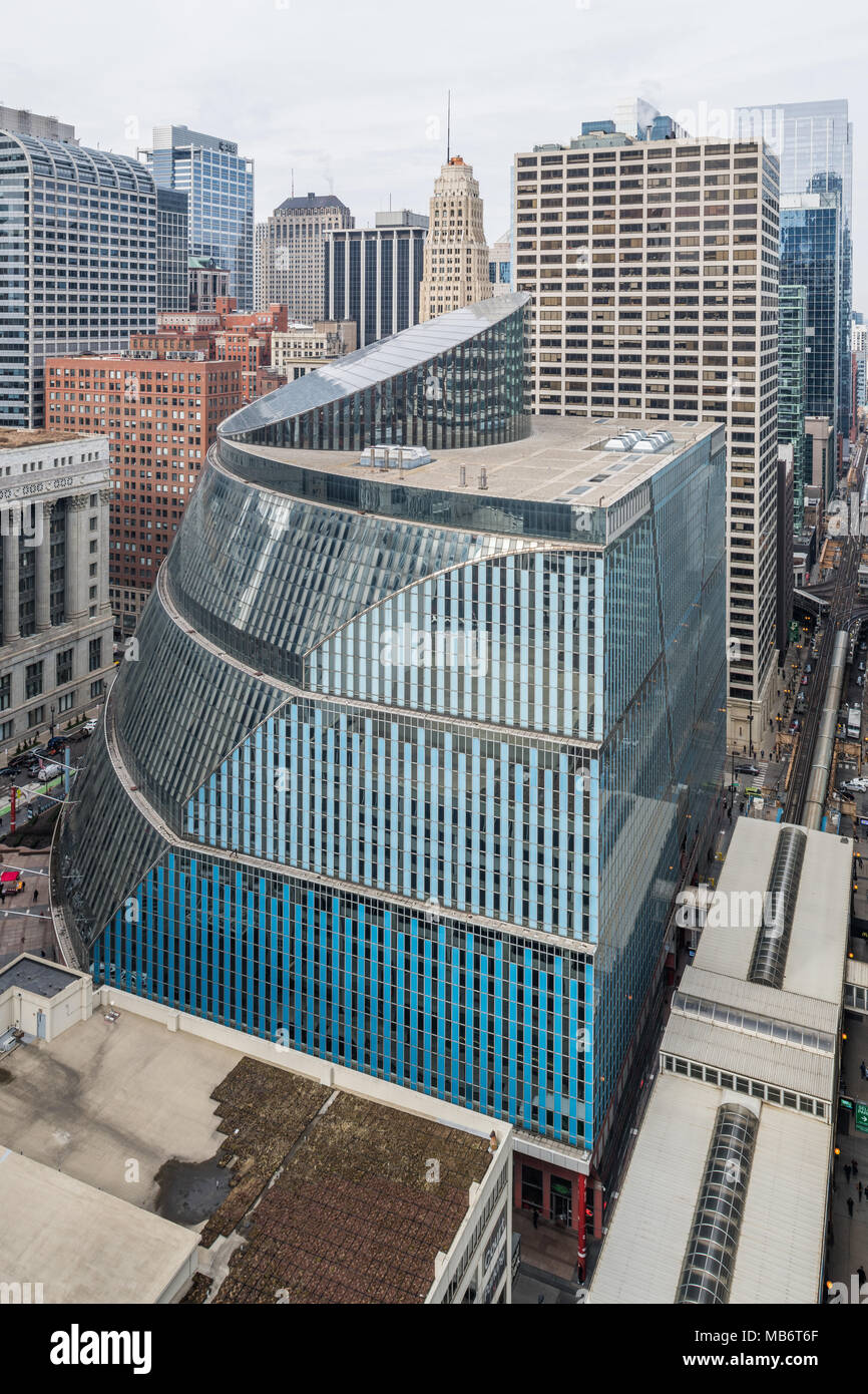 Aerial view of the James R. Thompson center Stock Photo - Alamy