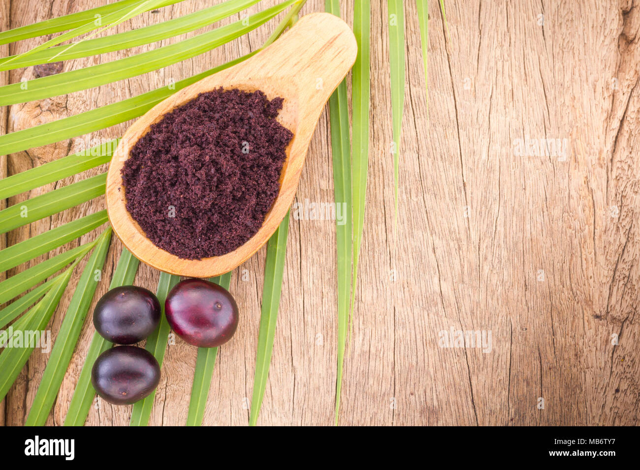 Acai fruit, fruit of Amazonian origin are attributed many medicinal ...