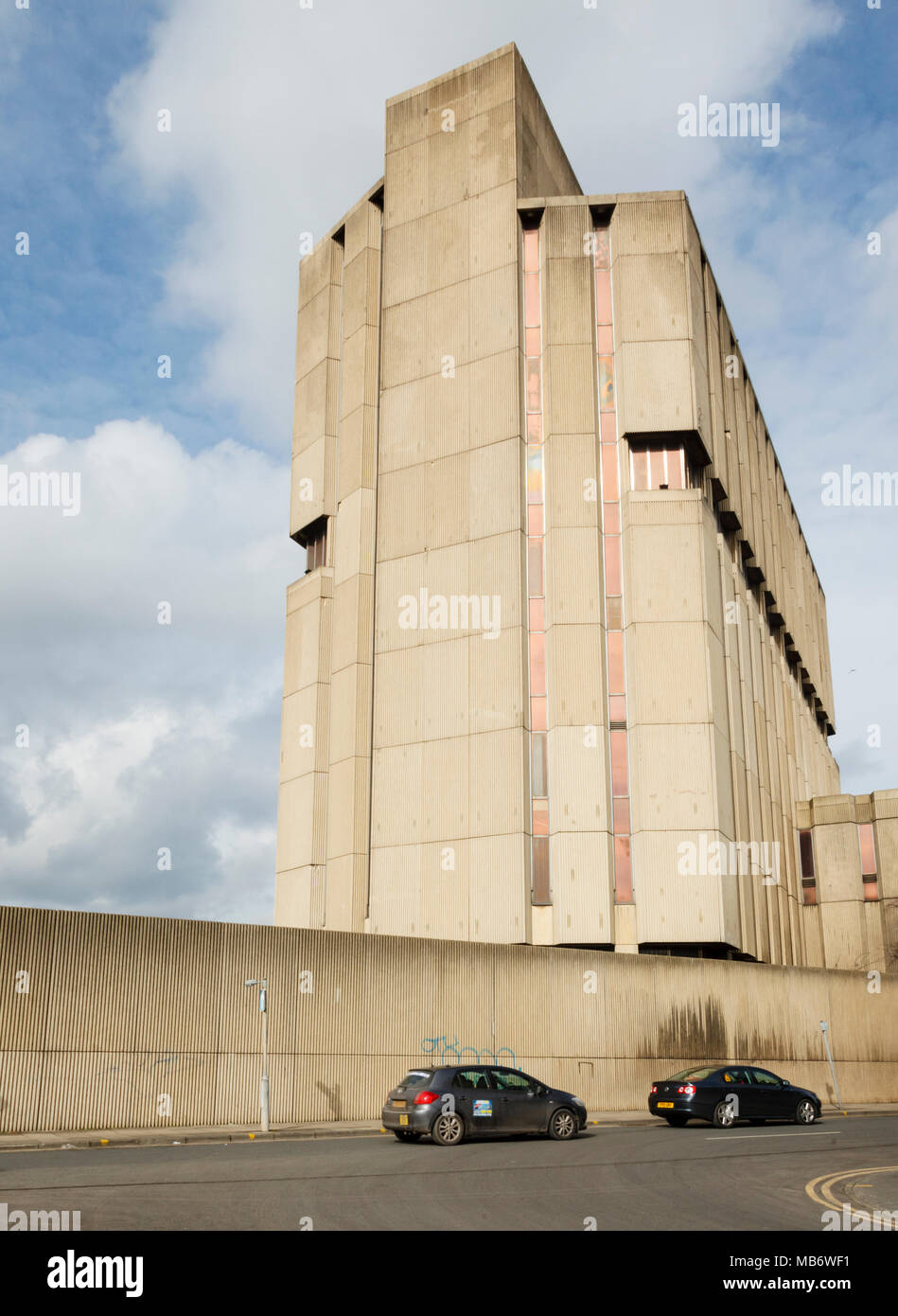 The West Yorkshire Building Society office block has remained empty and ...