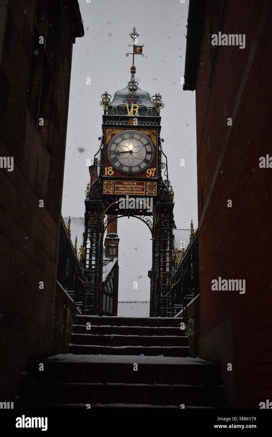 Chester's Eastgate clock in the snow Stock Photo - Alamy