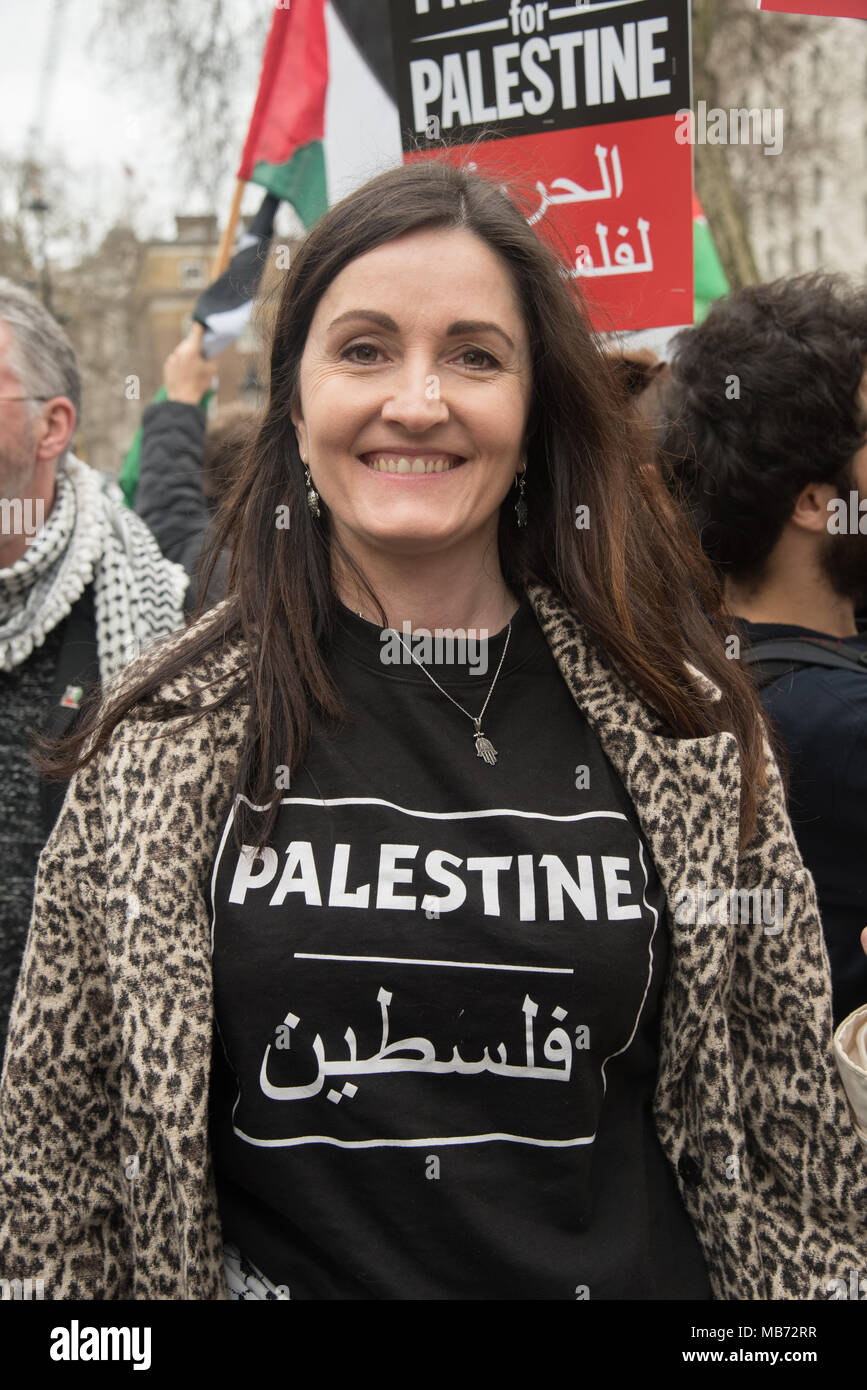 London, UK. 7th April 2018. Hundreds of protestors against Israel ...
