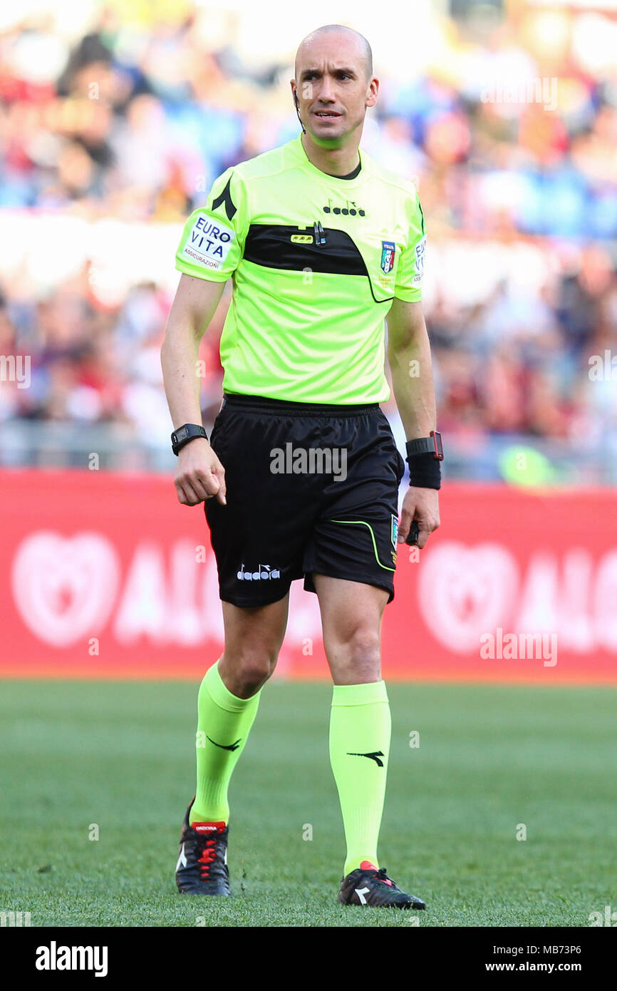 árbitro michael fabbri hi-res stock photography and images - Alamy