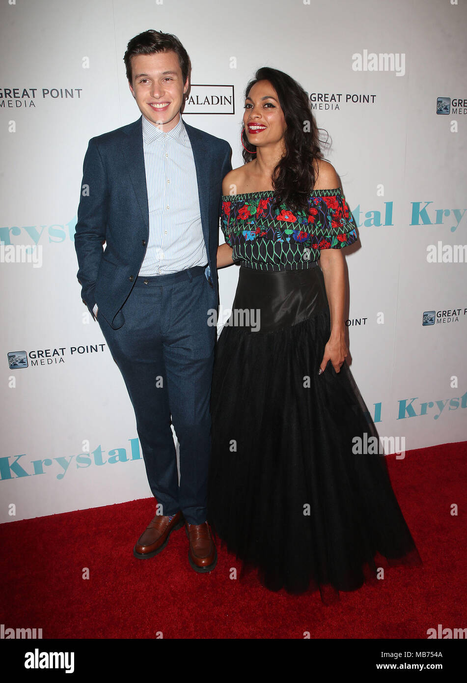 Nick robinson rosario dawson hi-res stock photography and images - Alamy